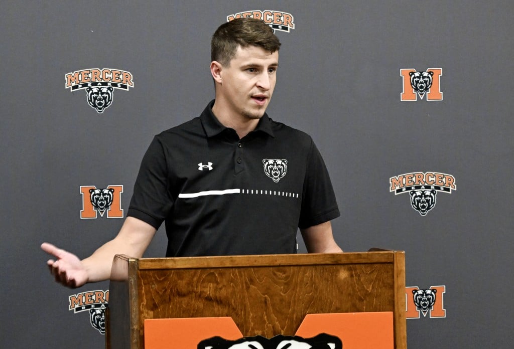 NOTEPAD: Mercer cross country begins season, Macon softball teams eye ...