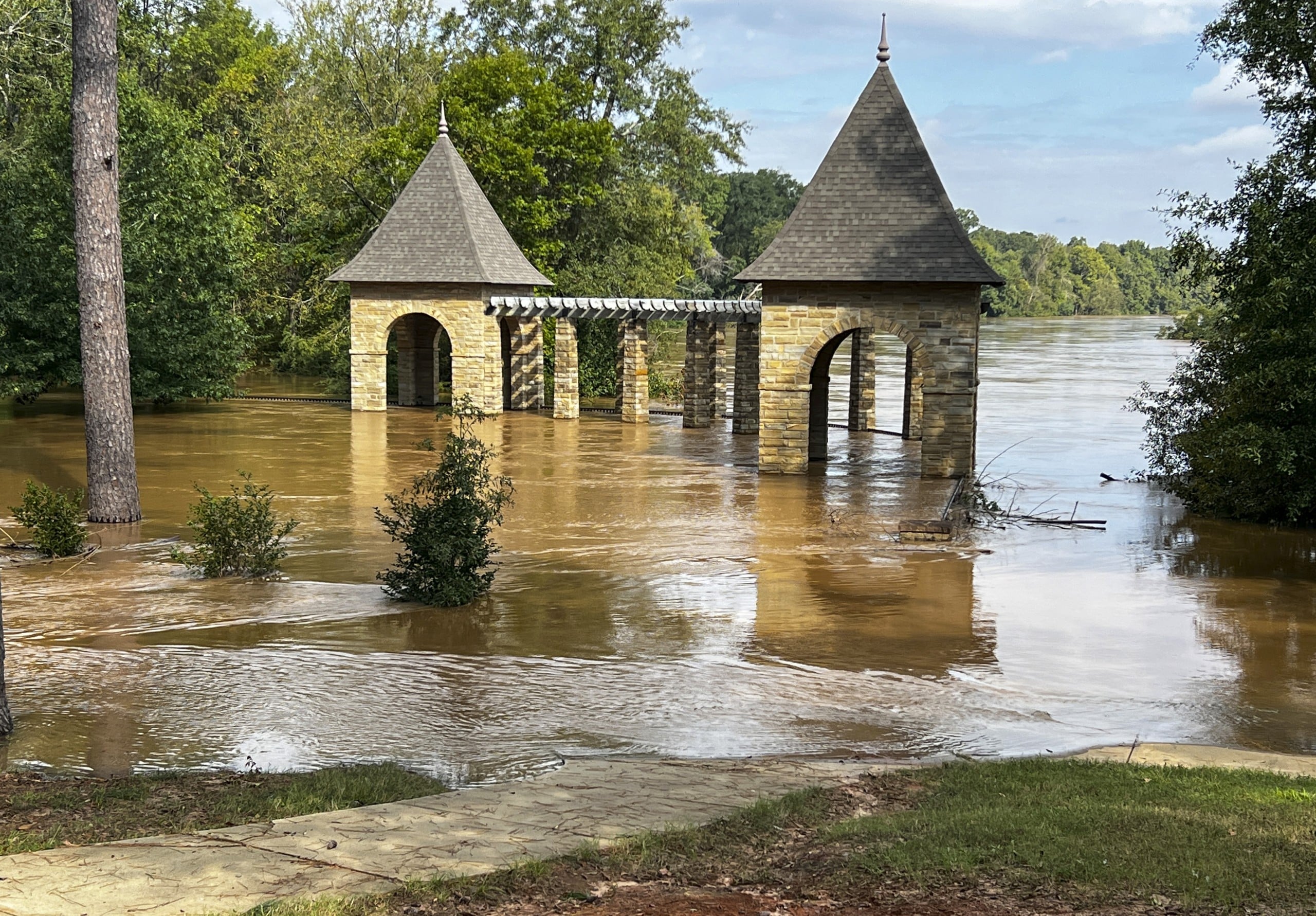 Amerson River Park remains closed as hurricane cleanup wraps up in ...