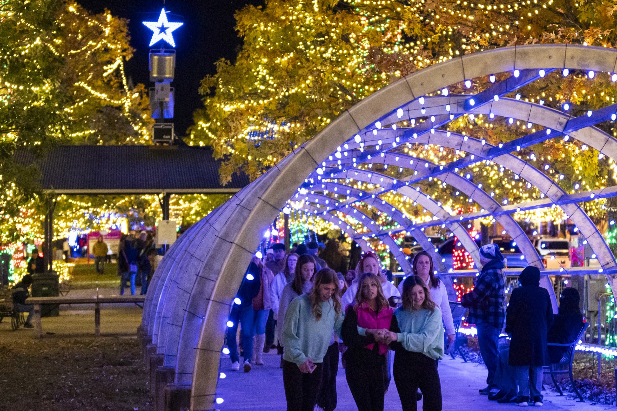 Macon’s Christmas light show featured on ABC Evening News – The Macon ...